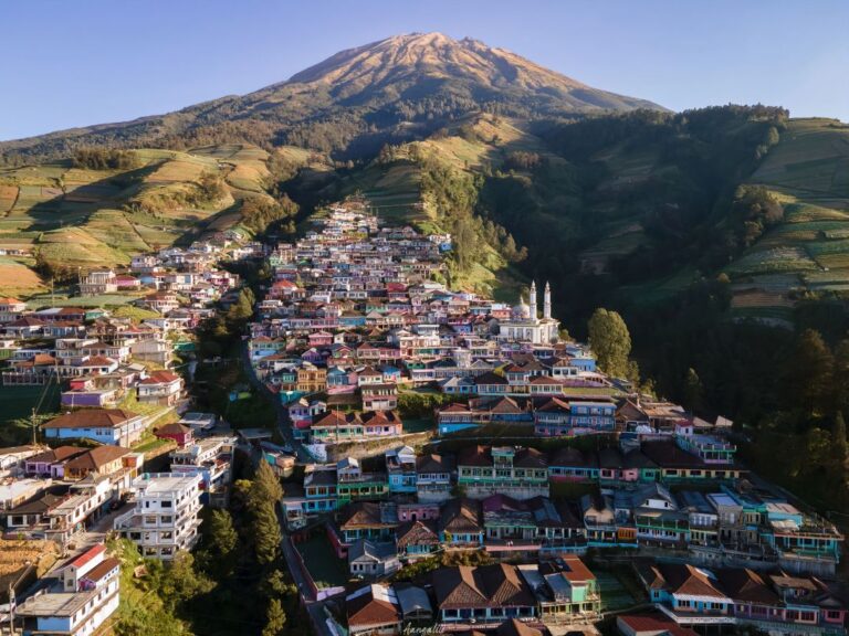 Nepal van Java Magelang: Info Lokasi, Tiket Masuk, dan Tips Terbaik ...